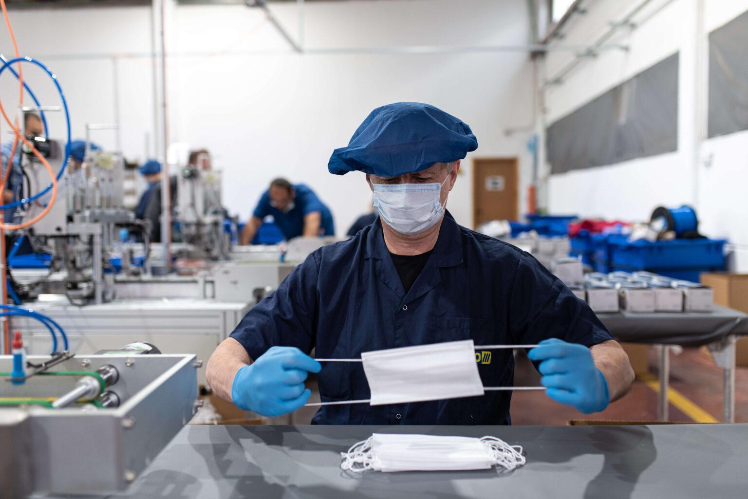 SUPERGUM I Safetech - Three layer Surgical Face Mask